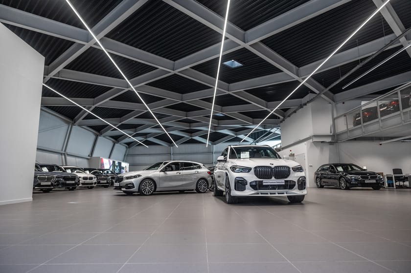 GYON C/S Linear lighting profile By Intra lighting | design Gigodesign