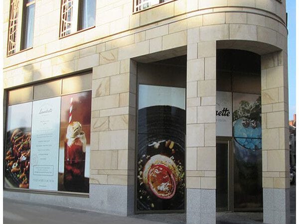 GAMMASTONE Curved panels for architectural element By GammaStone