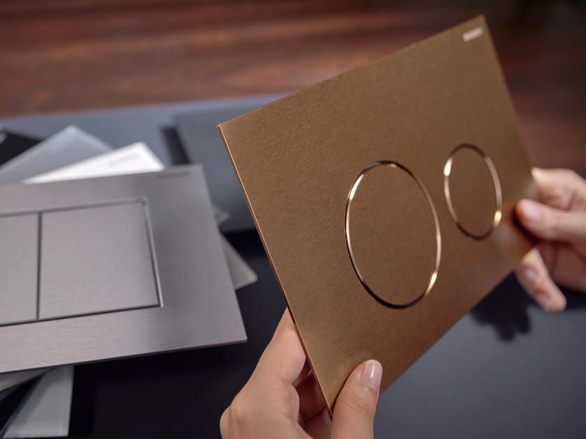 SIGMA40 Metal flush plate By Geberit