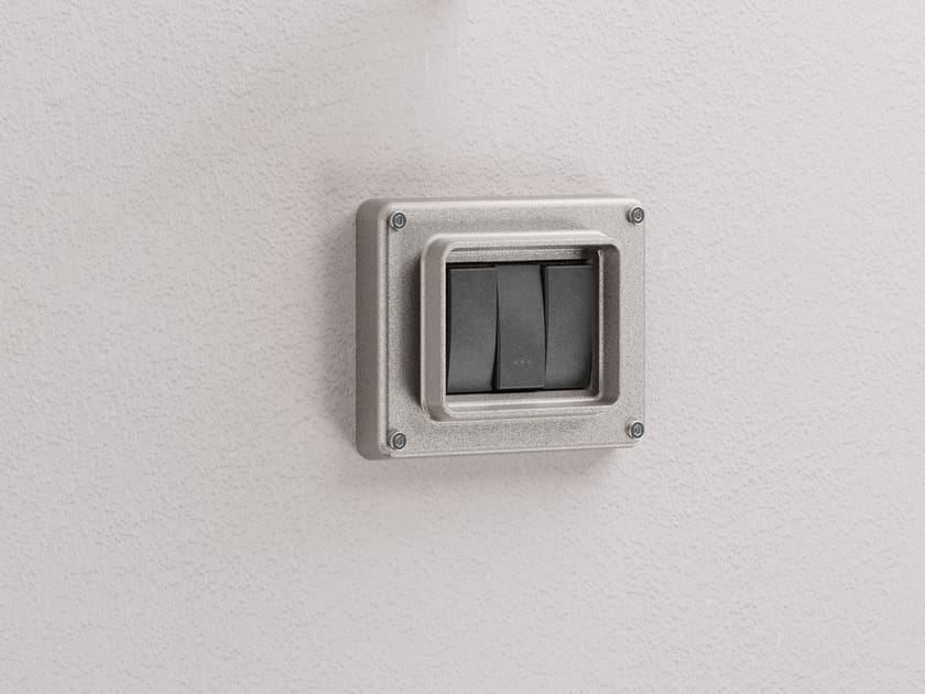 WALLPLATE COPPER Switch plate By Genuit