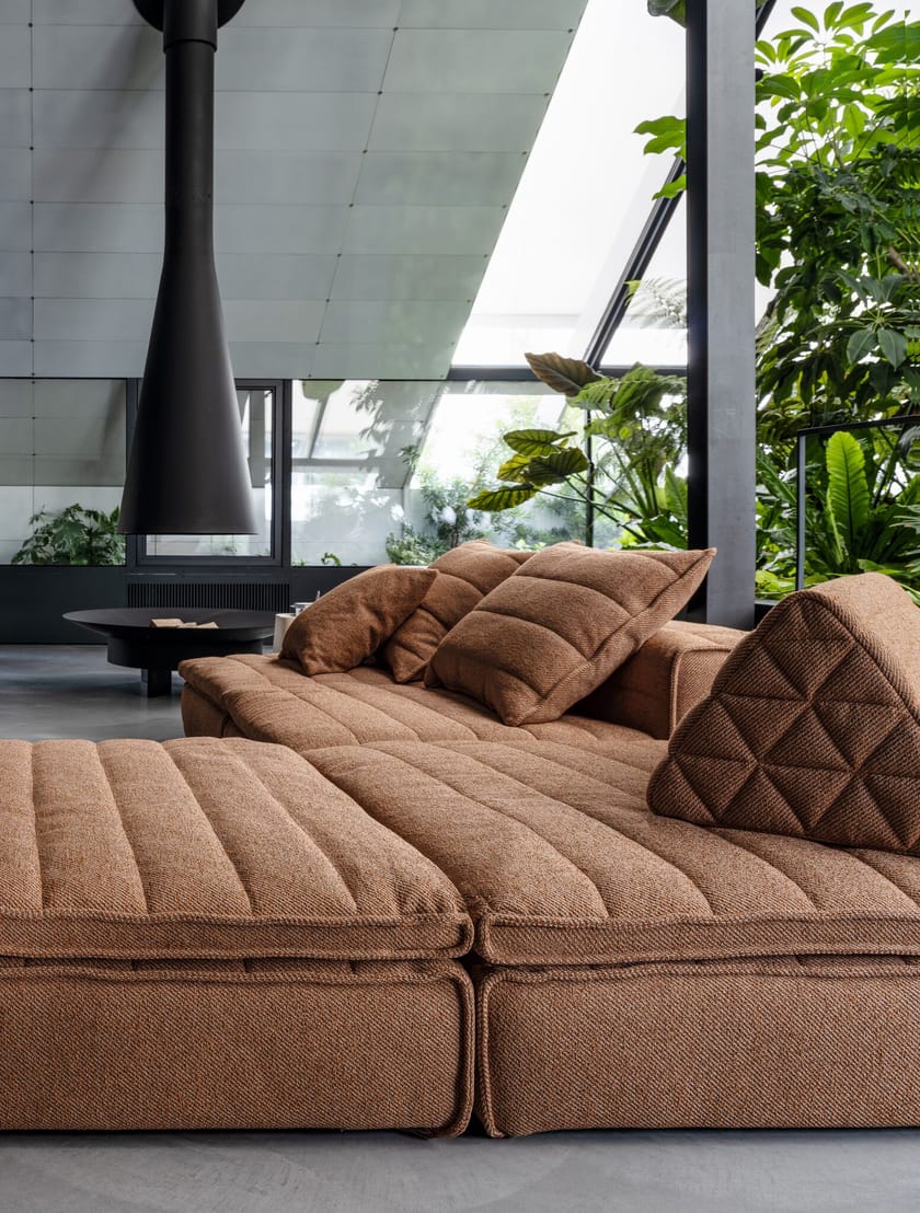 SAMET LOW C Modular fabric sofa By Gervasoni