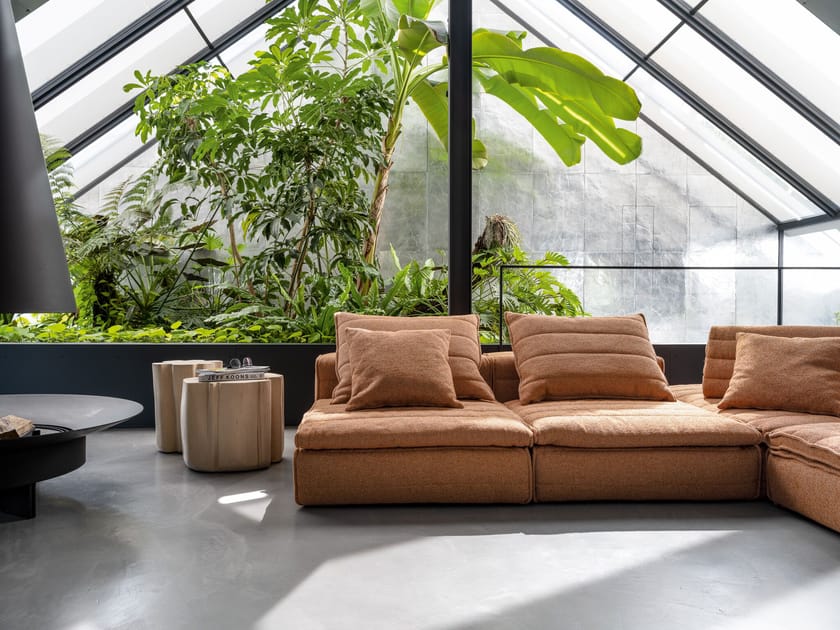 SAMET LOW C Modular fabric sofa By Gervasoni