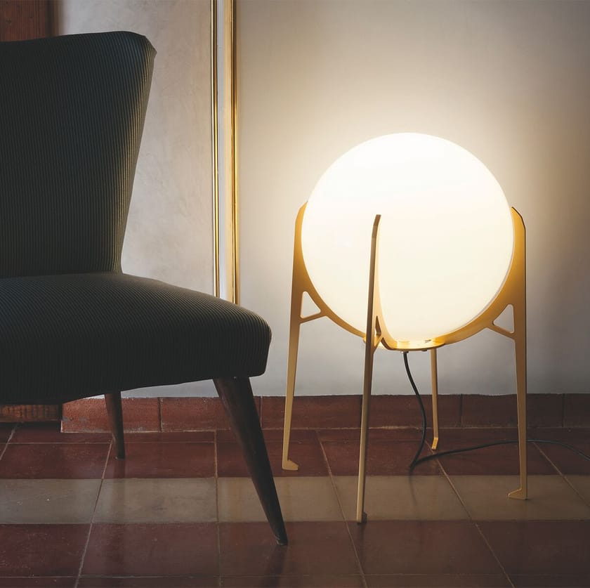 LEM Table lamp By Ghidini Lighting