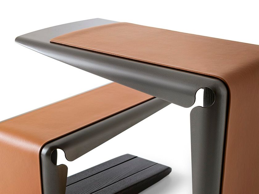 PLOTO Metal and wooden side table By Giorgetti