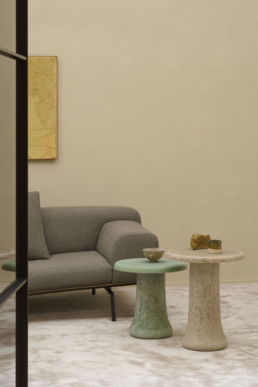 BABAR Coffee table By Glas Italia