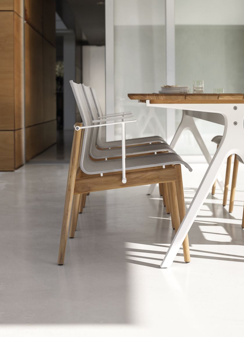 SPLIT Garden table By Gloster
