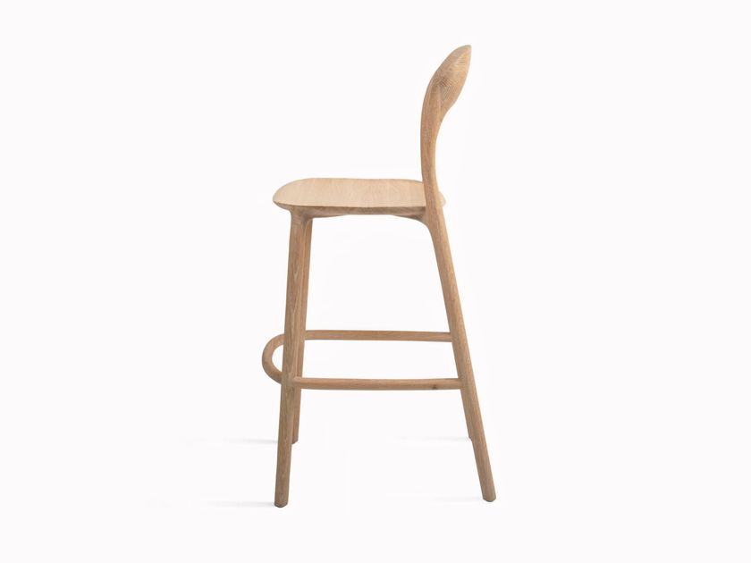 ELLE Solid wood barstool with footrest By GoEs | design Nataša Perković