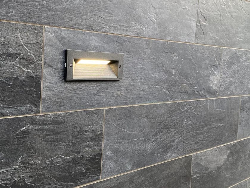 QUANTUM LED wall-mounted steplight By Goccia Illuminazione