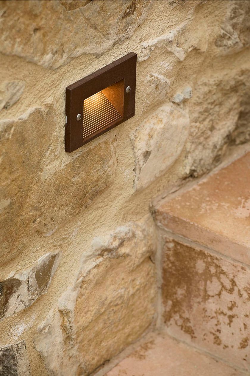 QUANTUM LED wall-mounted steplight By Goccia Illuminazione