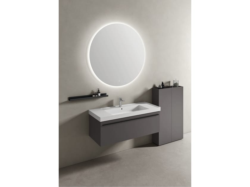 VERA PLUS 1843 Mobile lavabo sospeso con specchio By Gruppo Geromin