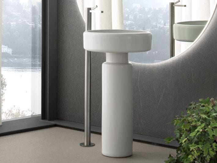 VIGNO Lavabo freestanding in ceramica By Gruppo Geromin