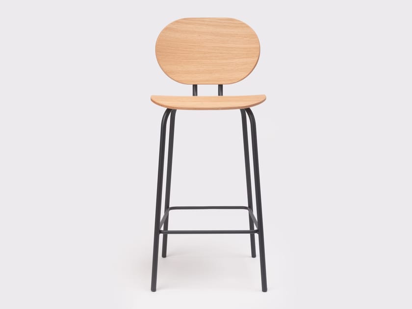 HARI OAK | Barstool By ONDARRETA