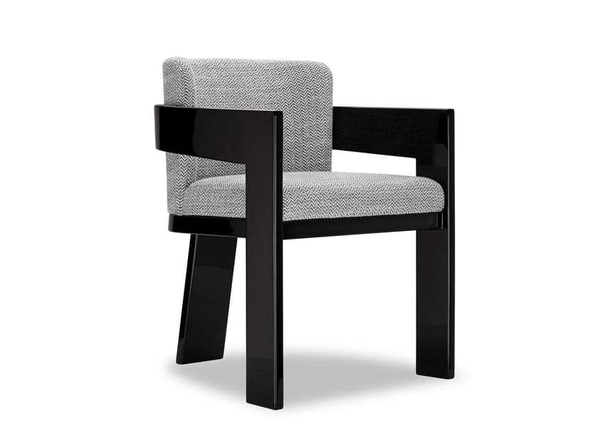 MEG Chair By HC28