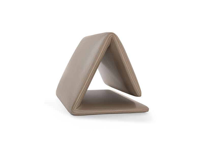 ORIGAMI Sofa By HC28