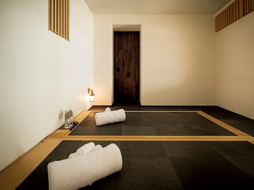 GANBANYOKU NATURAL HINOKI Spa bed By HEALING