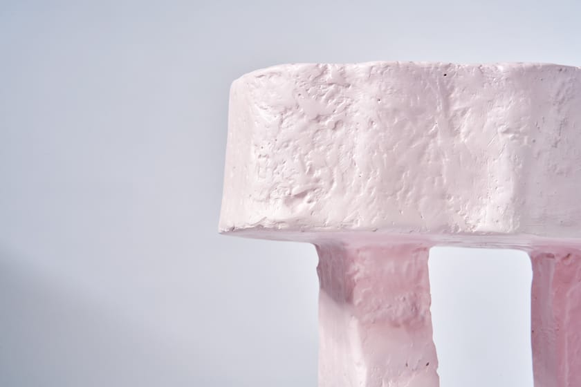 HEAVY Round polystyrene coffee table By Movimento Gallery