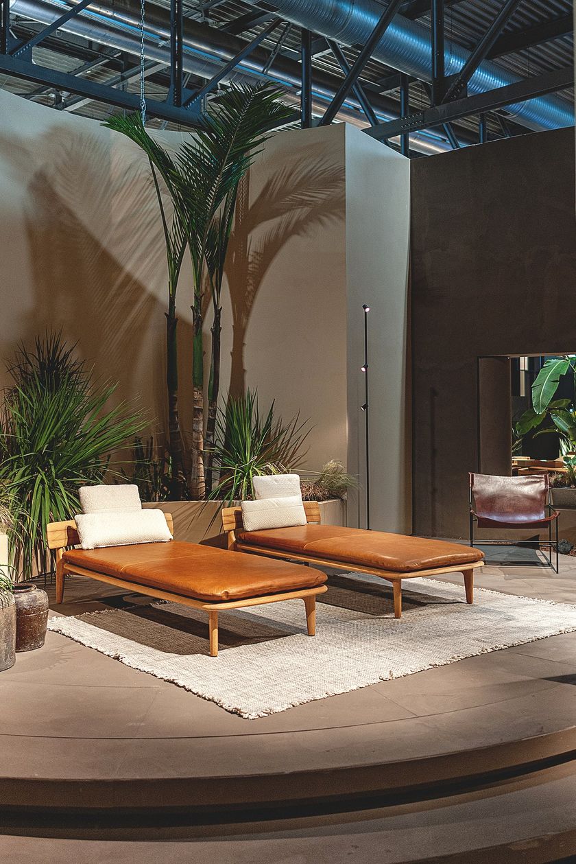 HIMBA OUTDOOR Sun lounger By BAXTER | design Roberto Lazzeroni