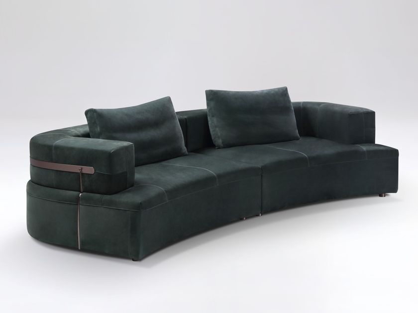 CENTER POSITION Curved modular velvet sofa By HOTHING