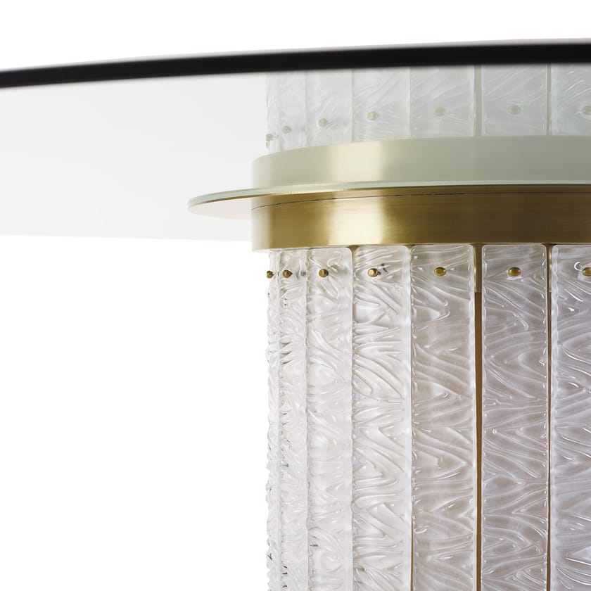 HOWARD | Oval table Oval crystal table By MARIONI | design Studio 63