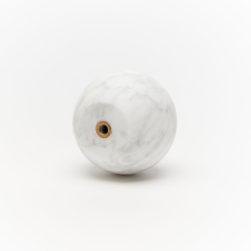 HUBBLE | Pomello in marmo di Carrara By Lo & Co Interiors