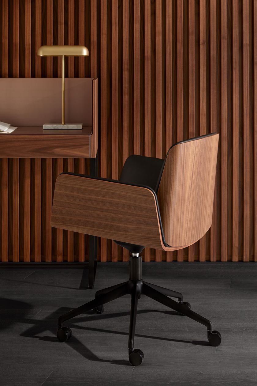 HUG FENIX | Sedia con ruote By Punt design Estudi Manel Molina