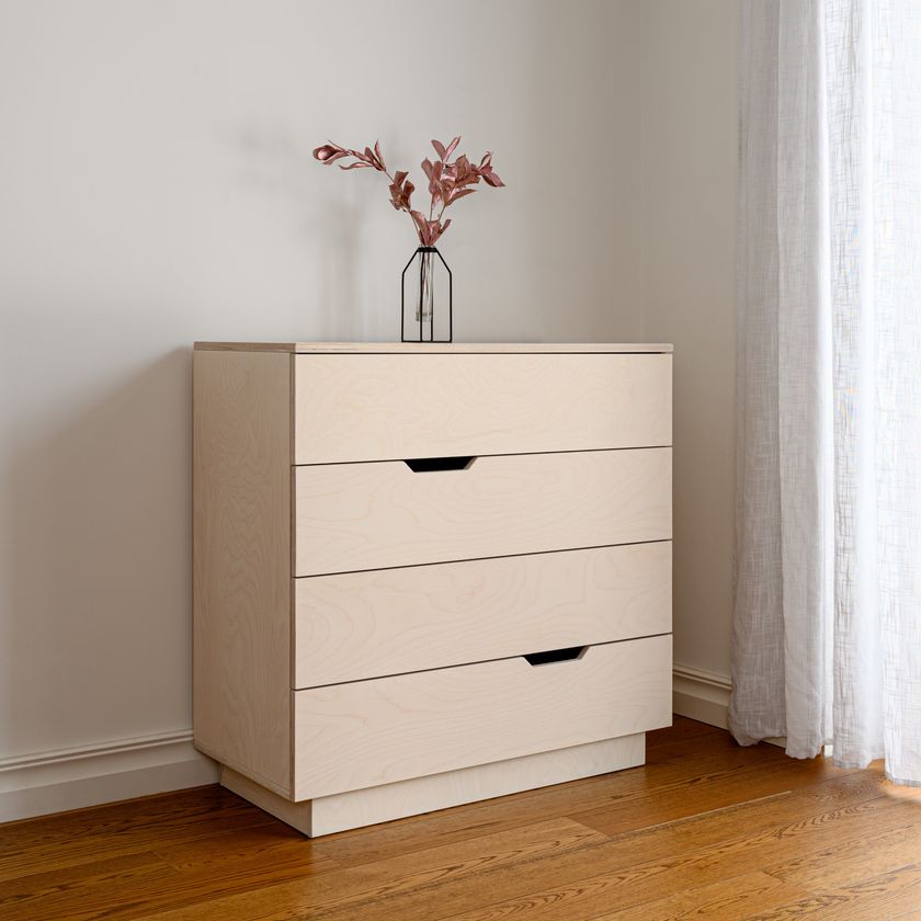 HUH Wooden chest of drawers By Radis | design Raul Abner