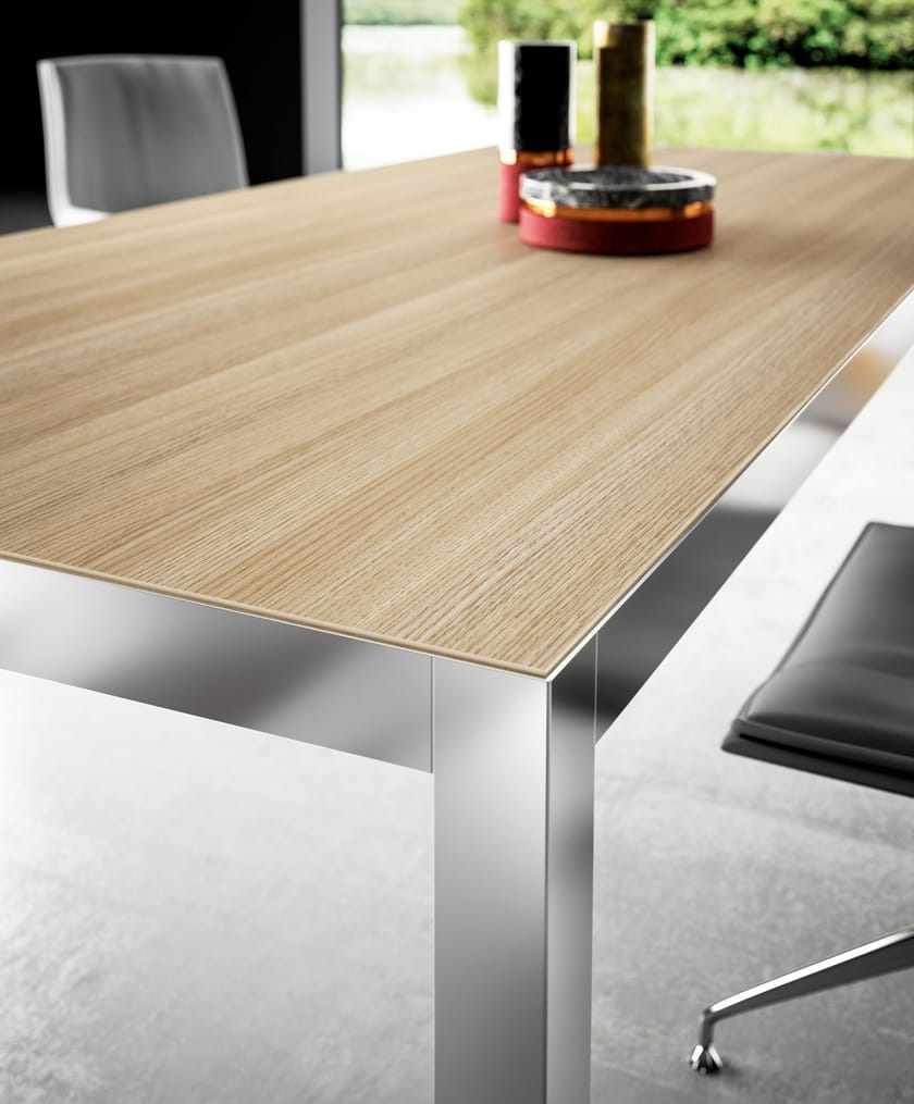 HYPE | Wooden office desk By About Office