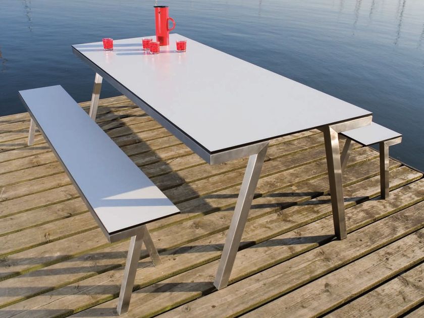 CONCEPT Garden table By Hans Hansen