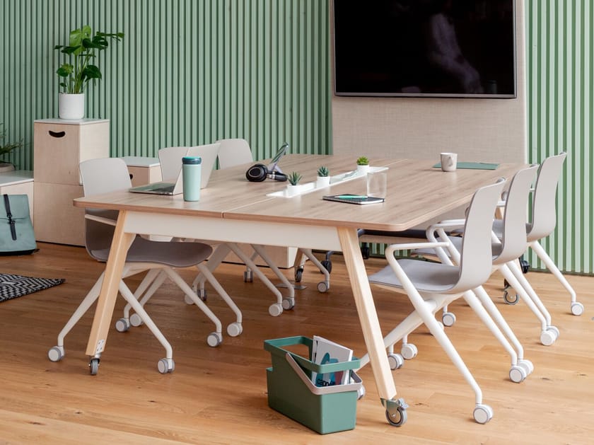 INTUITY PARK BENCH Meeting table By Haworth