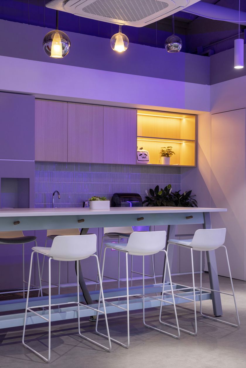 MAARI Office stool By Haworth