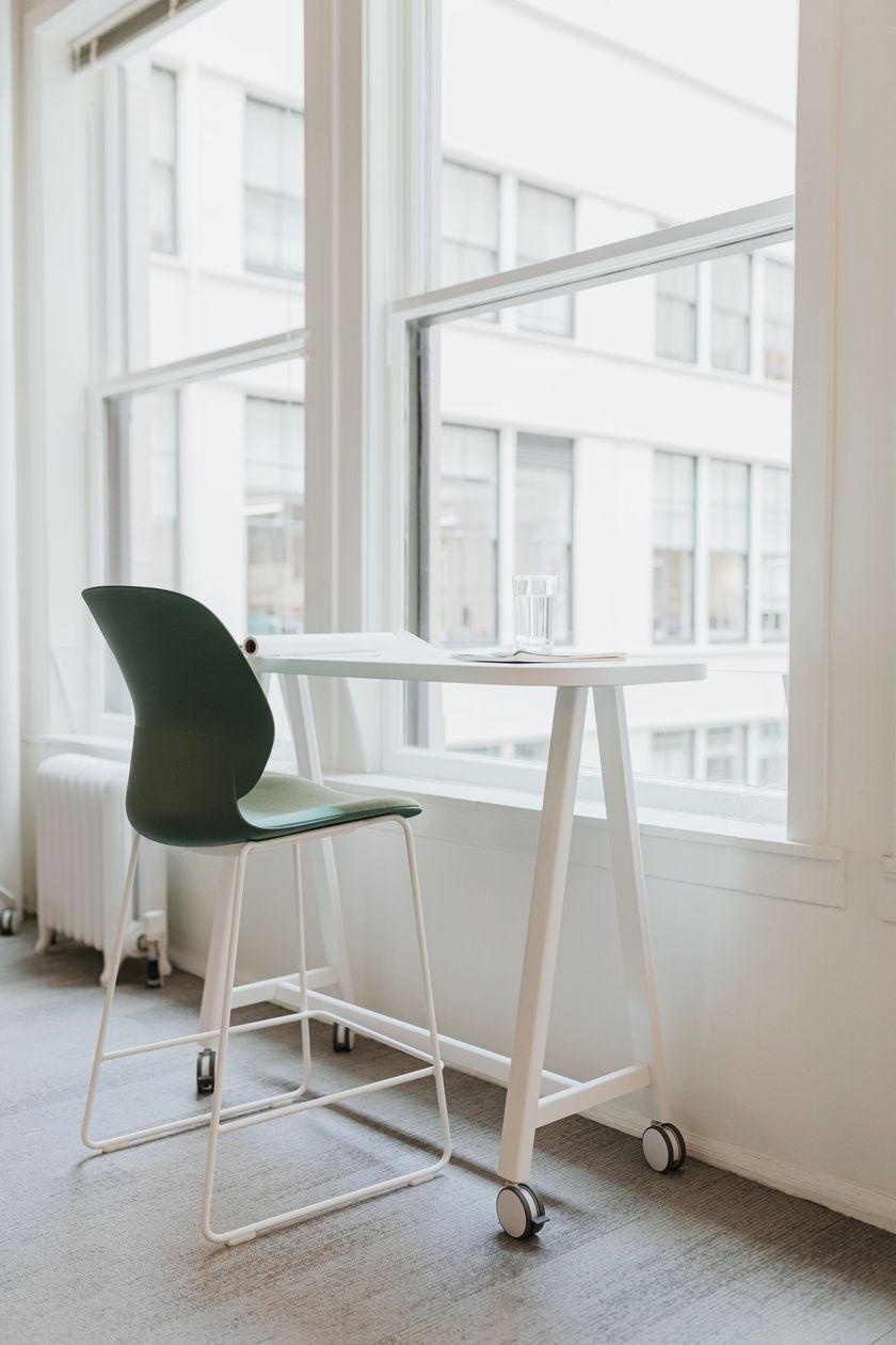 MAARI Office stool By Haworth