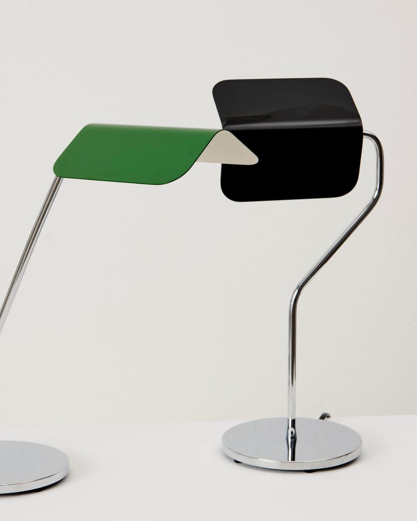 APEX TABLE Table lamp By Hay