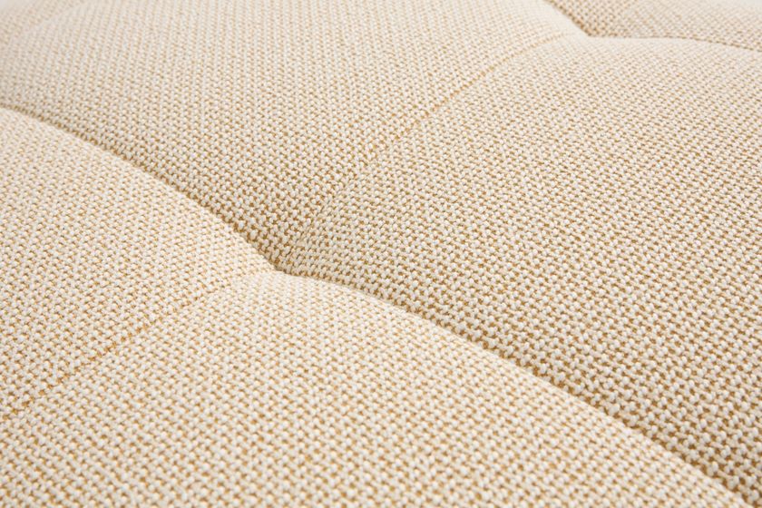 QUILTON LIFT OTTOMAN 沙发凳 By Hay
