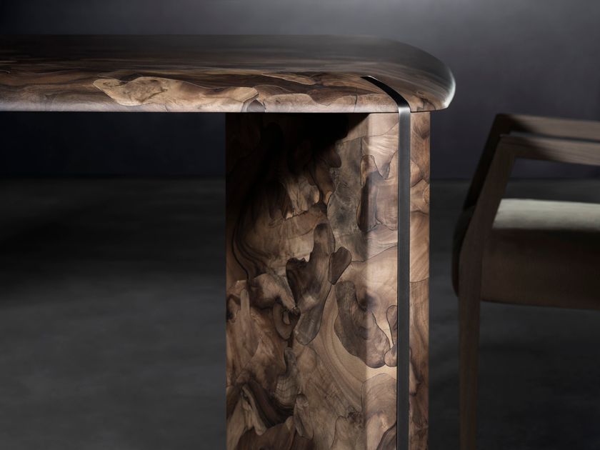 GRAND STAND Table By Henge