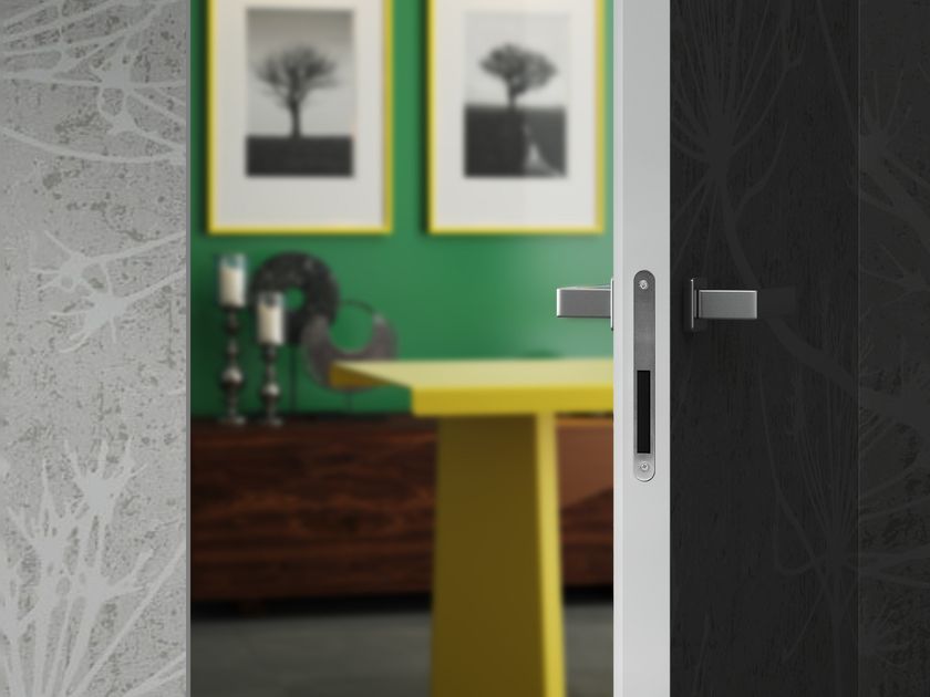 Hinged door By PannelloFilomuro