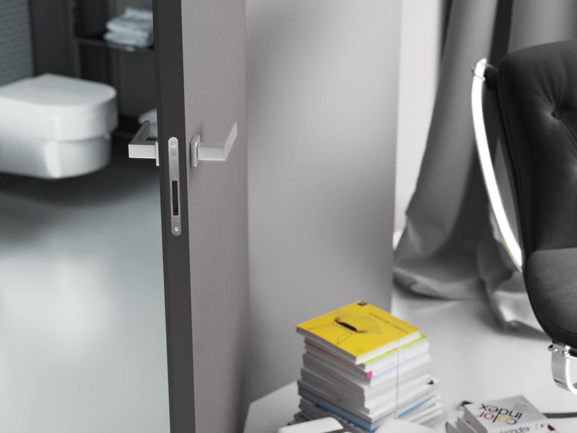 Hinged door By PannelloFilomuro