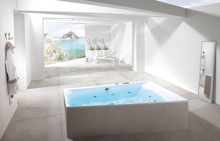 THASOS Bathtub By Hoesch