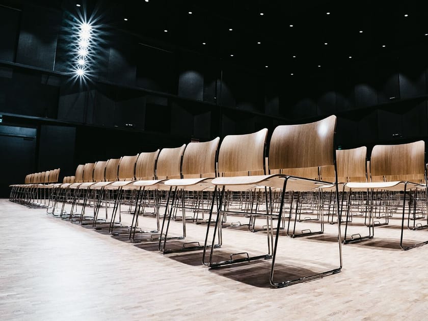 40/4 Stackable sled base chair By Howe | design David Rowland