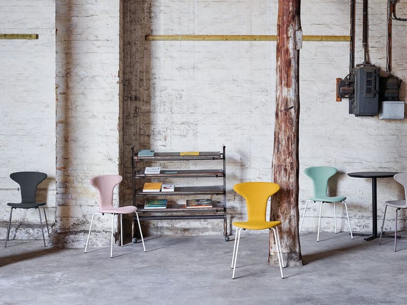 MUNKEGAARD CHAIR Stackable veneer chair By Howe | design Arne Jacobsen