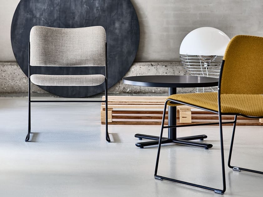 TEMPEST Lounge table By Howe | design Komplot Design