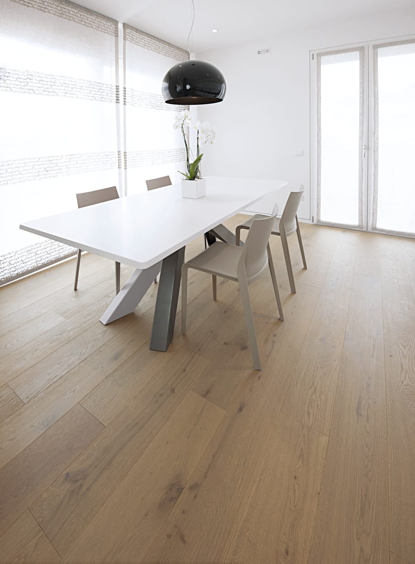 Preﬁnished oak parquet I MASSELLI By Garbelotto