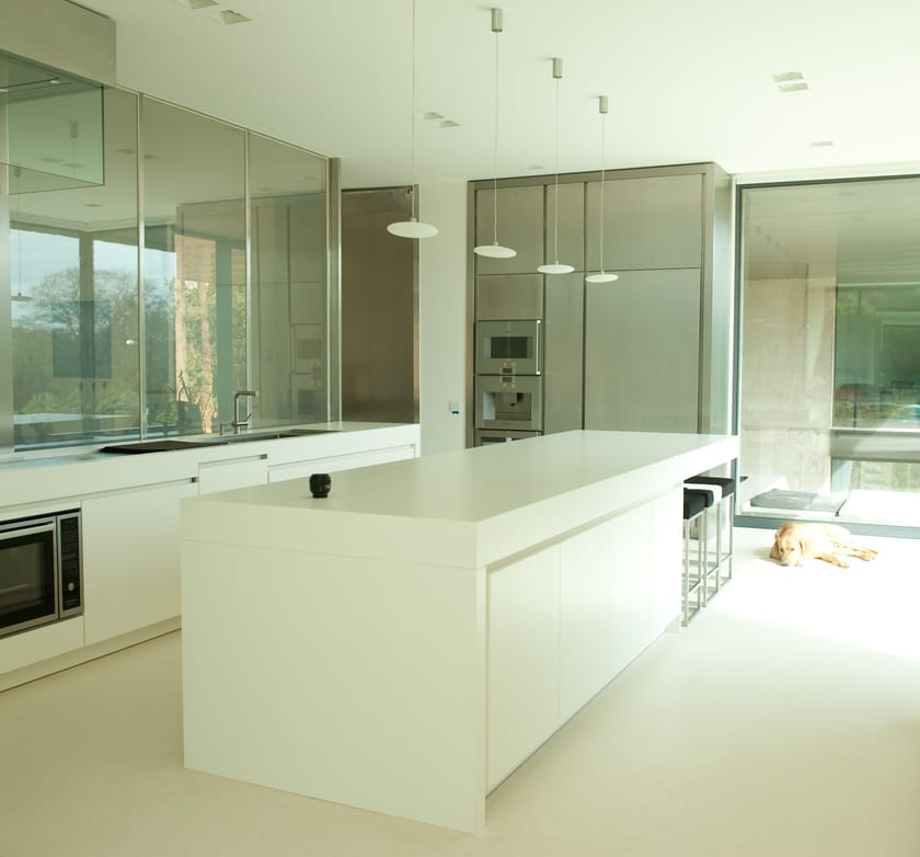 Lacquered kitchen with island IGLOO PROG.015 By Strato Cucine