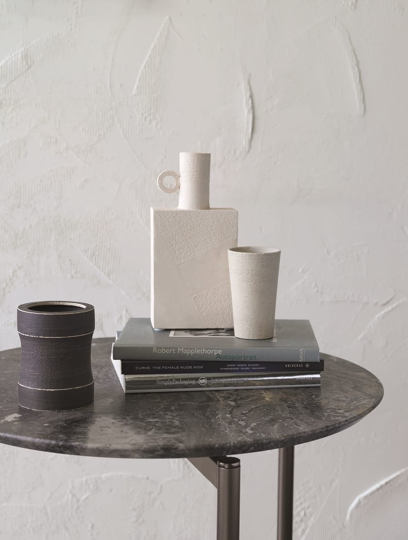 IKO Marble coffee table By Flou