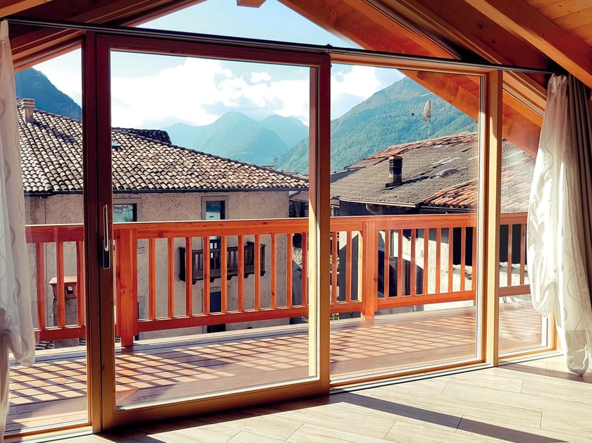 Alzante scorrevole in legno IMAGO By Alpilegno