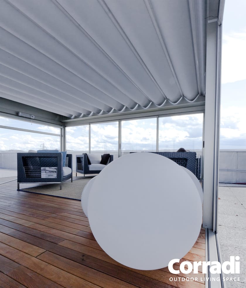 Terrassenüberdachung aus Aluminium mit Faltdach IMPACT By Corradi