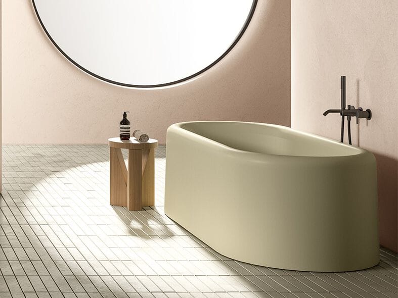 EASE Freestanding oval bathtub By Inbani | design NOTE Design Studio