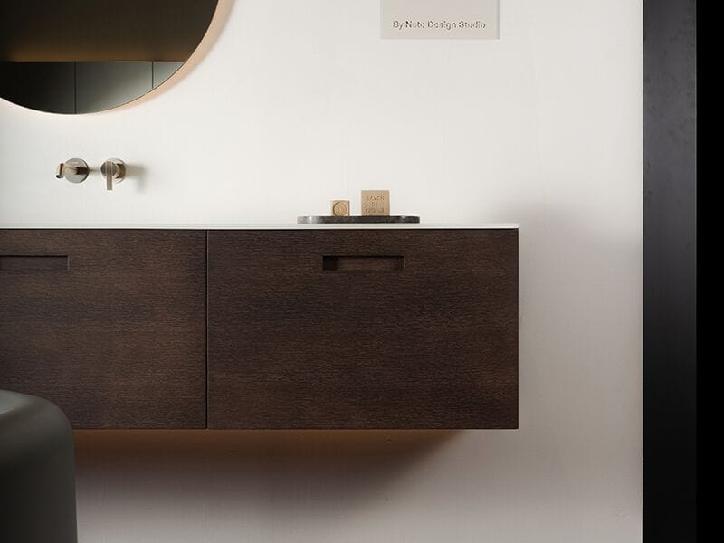 EASE Bathroom cabinet By Inbani