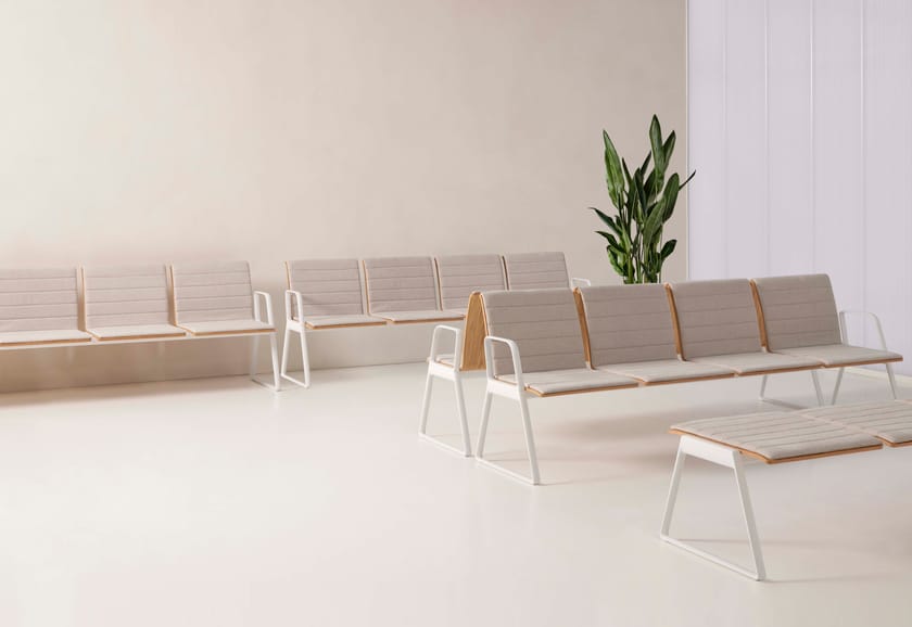 LIN WOOD Beam seating By INCLASS