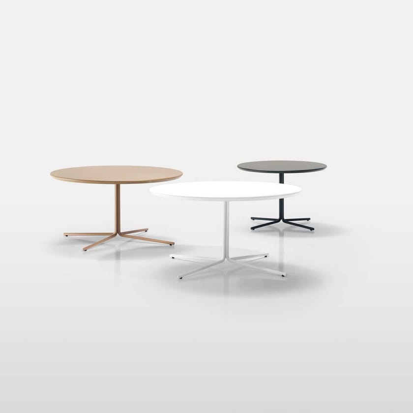MOON Coffee table By INCLASS