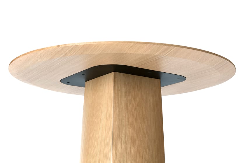 Round wood veneer table INGE By Feelgood Designs design Allan Nøddebo